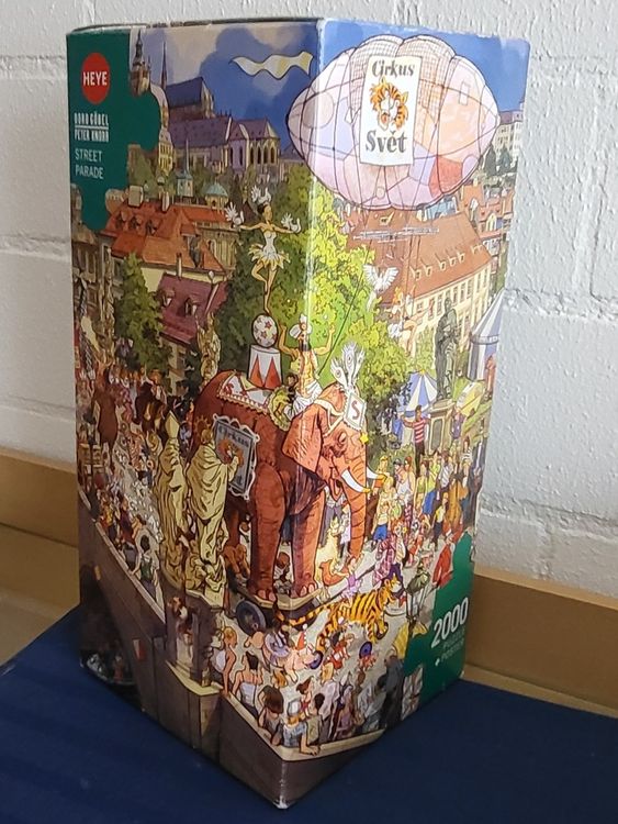 Puzzle HEYE Street Parade 2000 Teile (Gebraucht) in Therwil für CHF 14 ...