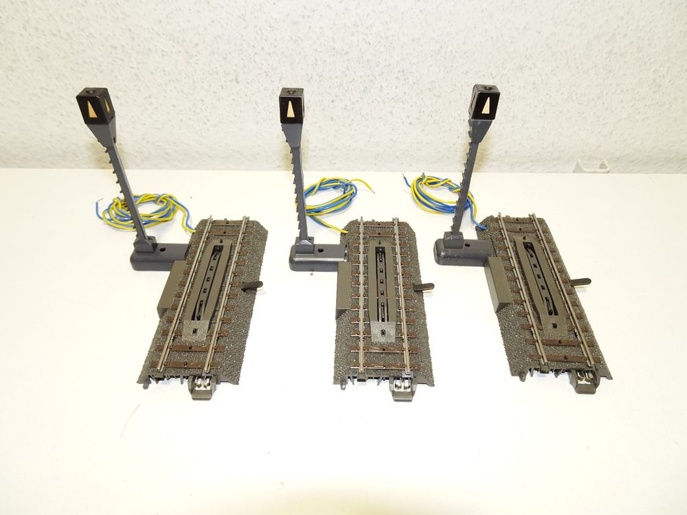 3 Märklin C-Gleis Schienen Entkuppler Lichtmast HO 24997 (Gebraucht) in ...
