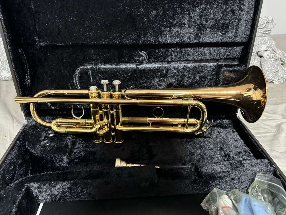 Yamaha Trompete YTR-6345G inkl. Koffer (Neu (gemäss Beschreibung)) in Zürich für CHF 770 – mit ...