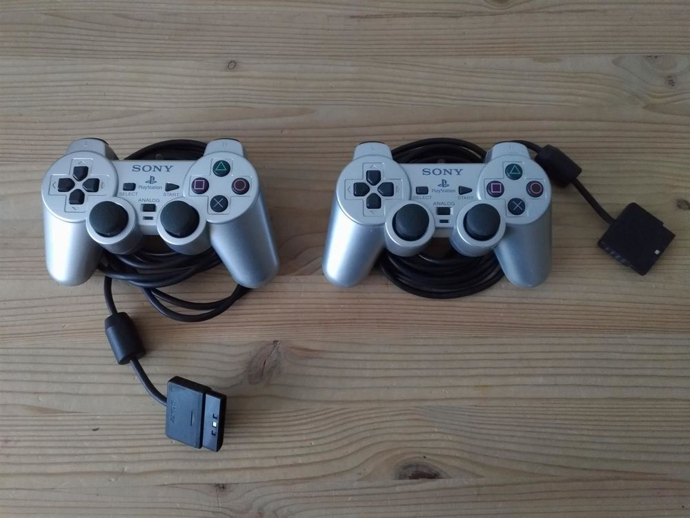 2 x Original Sony PS2 Controller im Set | Kaufen auf Ricardo