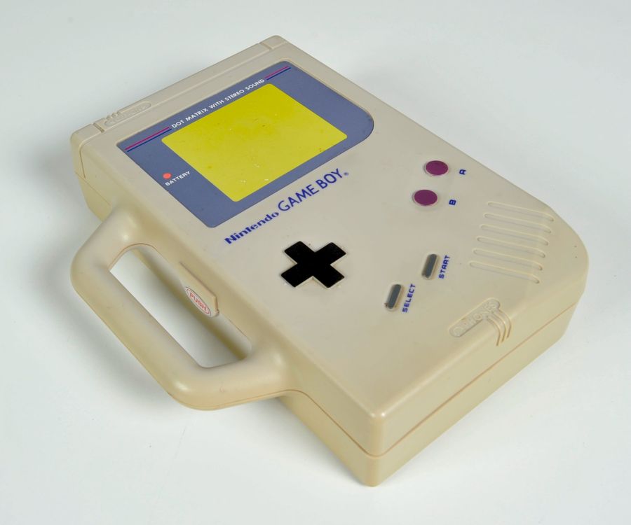 Game Boy Case (Gebraucht) in Basel für CHF 22 – mit Lieferung auf ...