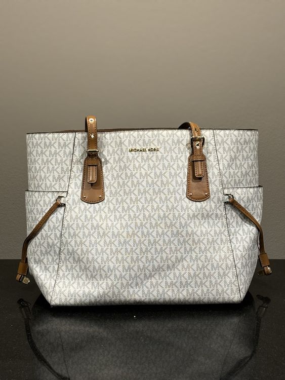 Michael Kors Handtasche (Gebraucht) in Zurich für CHF 80 – mit Lieferung auf Ricardo kaufen