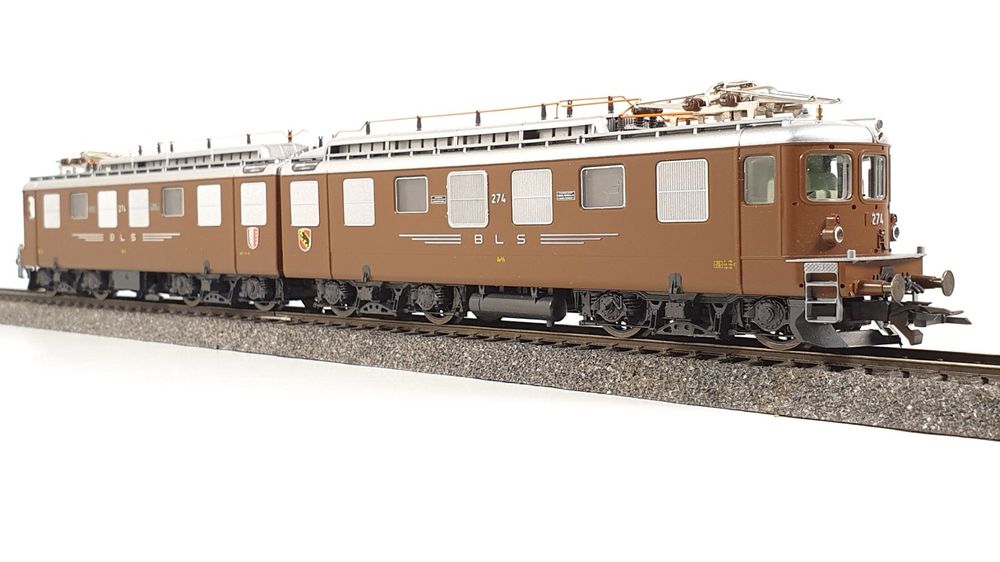 E Lok HO BLS Ae 8/8 No. 274 von Roco (Gebraucht) in Wigoltingen für CHF ...