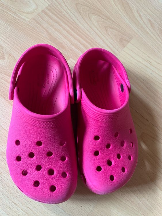 original Crocs C12 (Gr. 29/30 ), pink (Gebraucht) in Schmitten FR für ...