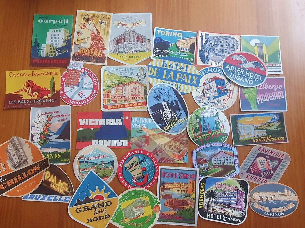 30 étiquettes hôtels du monde esprit vintage Fax-similés (Neuf avec ...