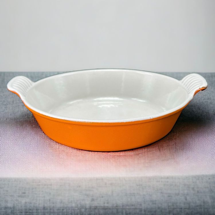 Plat rond LE CREUSET vintage en fonte émaillée orange | Kaufen auf Ricardo