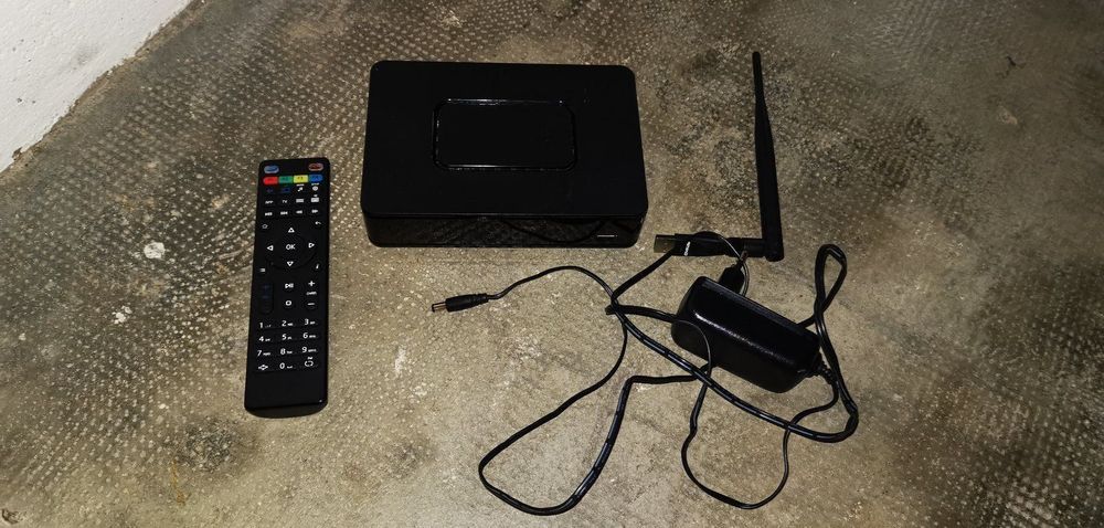 Boîtier IPTV MAG 351 4K (sans abo) | Kaufen auf Ricardo