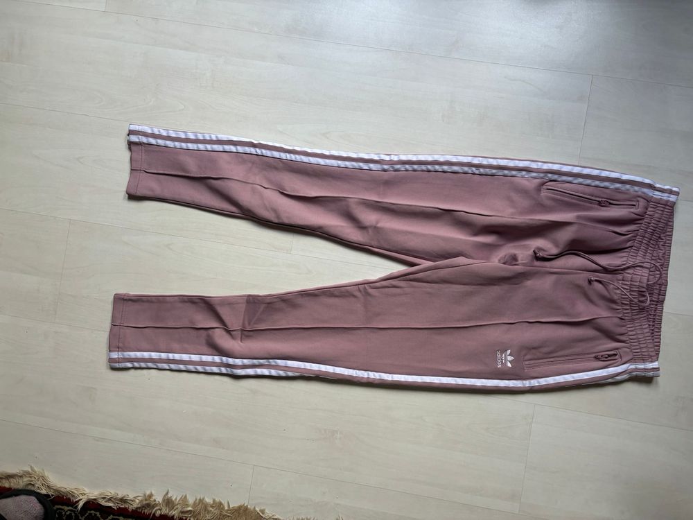 adidas Trainerhose ungetragen Grösse M | Kaufen auf Ricardo
