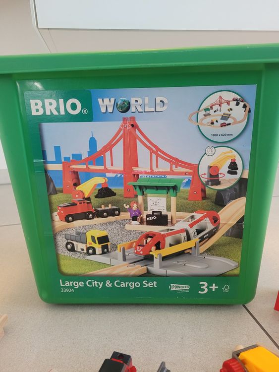 Brio Holzeisenbahn Large City & Cargo Set 33924 (Gebraucht) in ...