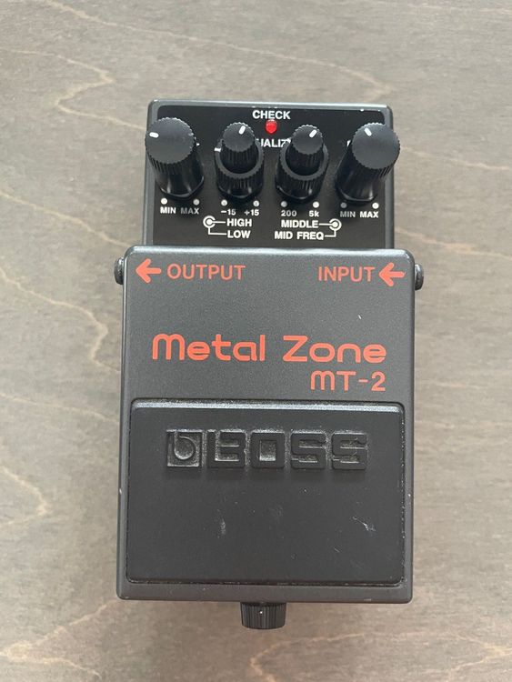Boss Metalzone MT-2 Verzerrer Pedal (Gebraucht) in Schaan für CHF 52 ...