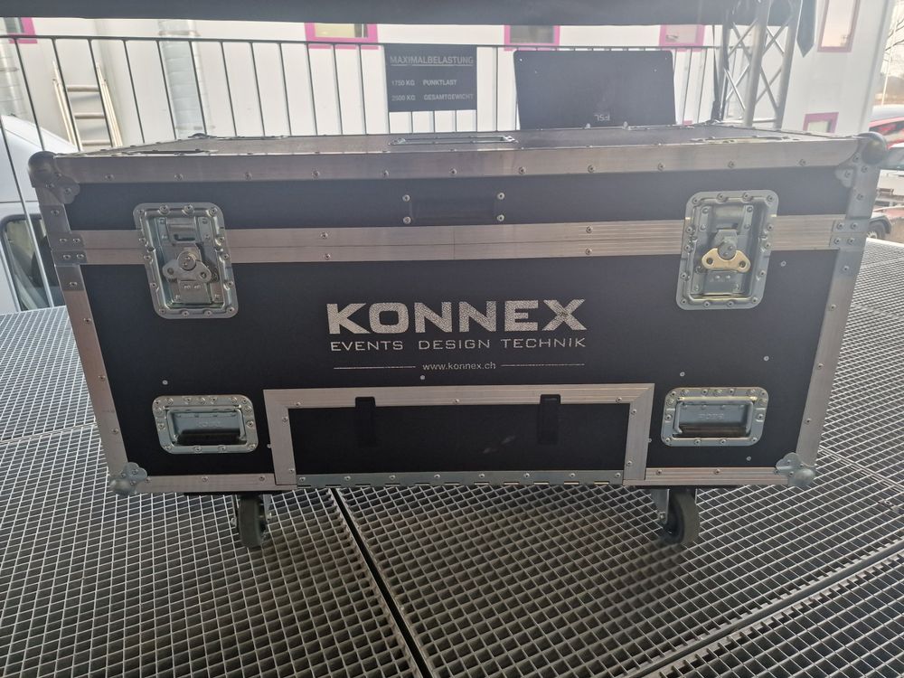 Original ROBE Tetra 2 Flightcase (Gebraucht) in Niederuzwil für CHF 53 ...