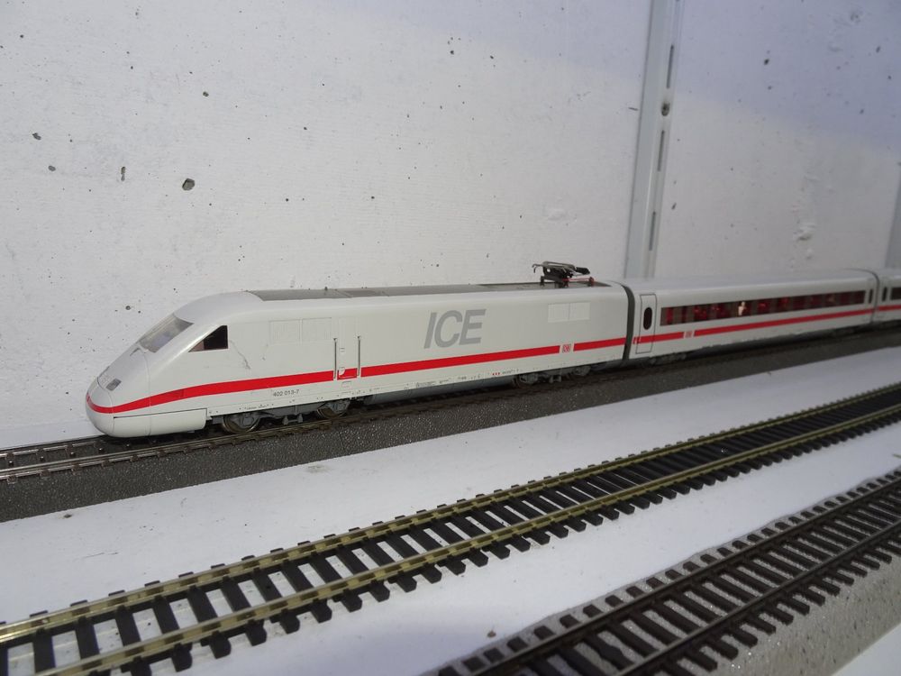 Märklin ICE Triebzug 6-Teilig LED beleuchtet Passagiere HO | Kaufen auf ...