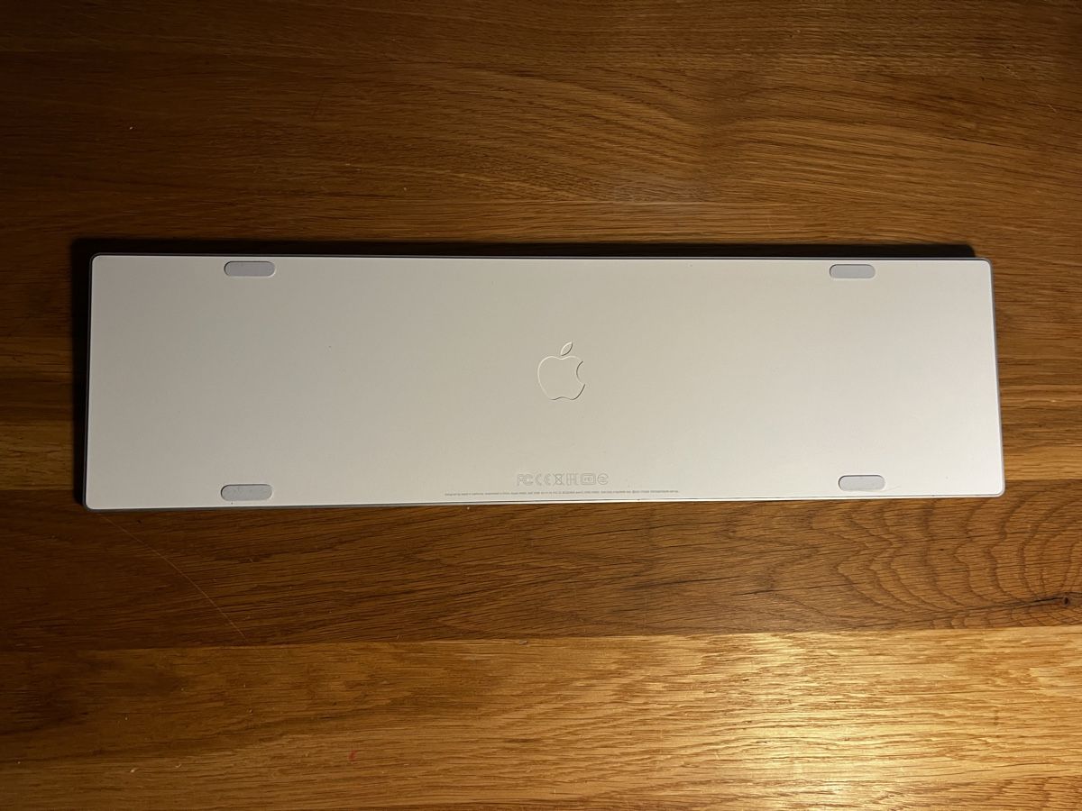 Apple Magic Keyboard avec Pavé Numérique -état impeccable (D'occasion ...