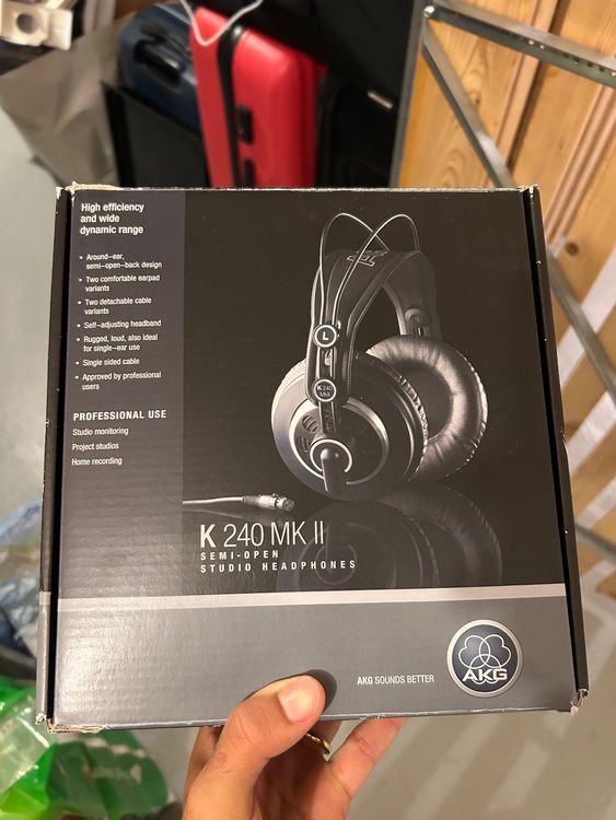 Studio Headphones AKG K240 MK II | Kaufen auf Ricardo