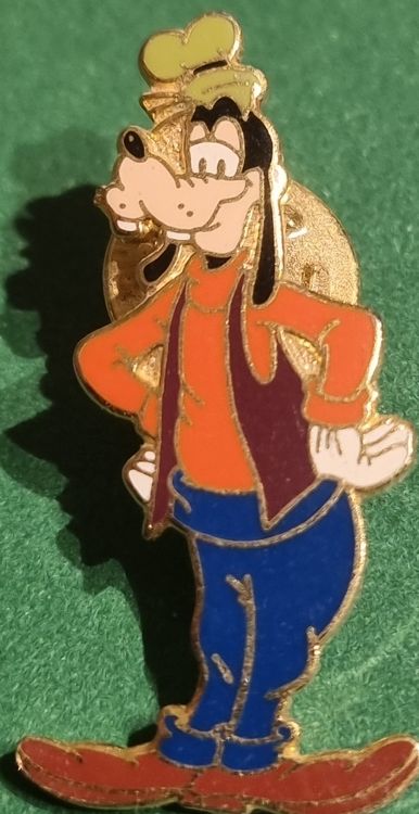 Goofy Pin - Seltenes Sammlerstück aus den 90er Jahren (Gebraucht) in ...
