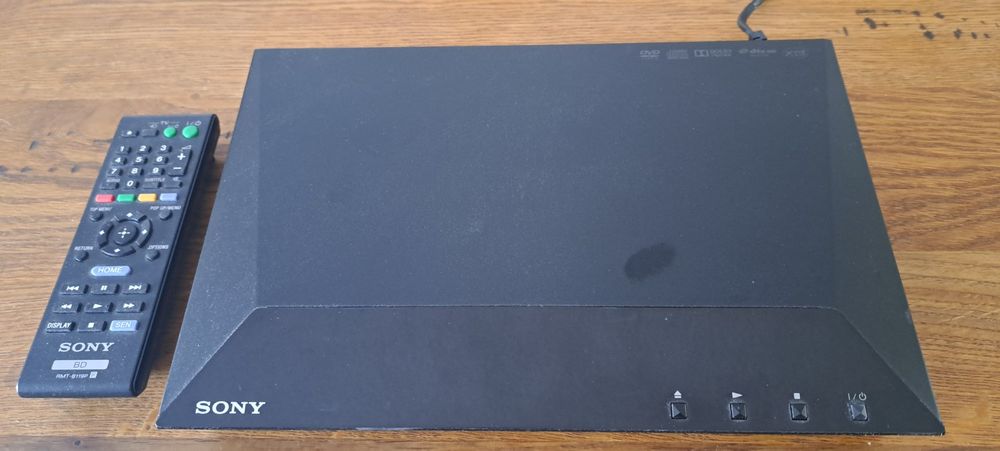 Blue-Ray DVD Player Sony BDP-1100 (Gebraucht) in Küssnacht am Rigi für ...