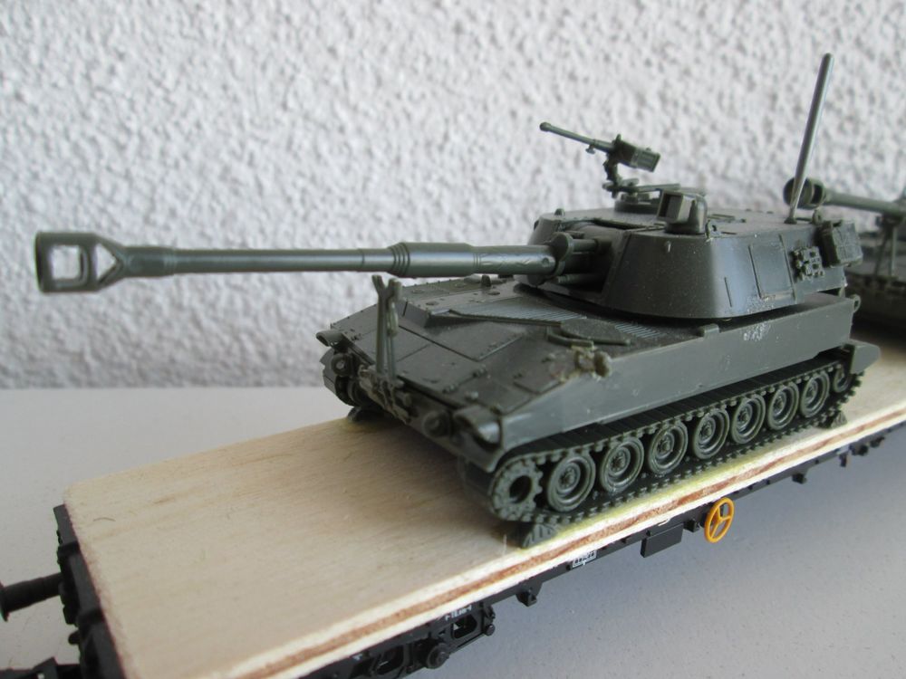Militär Army Trix 24342 2 x Herpa 740524 Panzerhaubitze M109 (Gebraucht ...