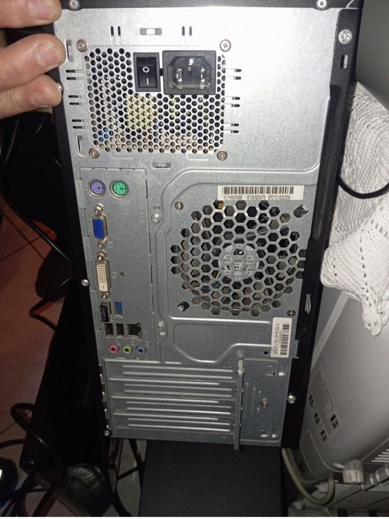 computer fisso Fujitsu Esprimo P420 E85 (Usato) a Biel/Bienne per CHF ...