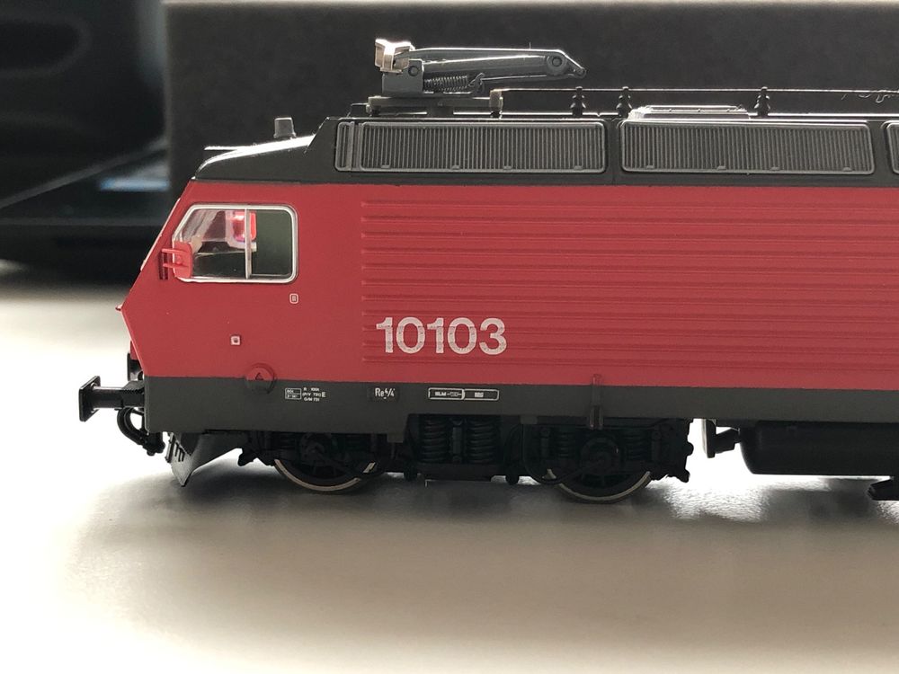 schöne Roco SBB Re 4/4 lV 10103 - analog DC | Kaufen auf Ricardo