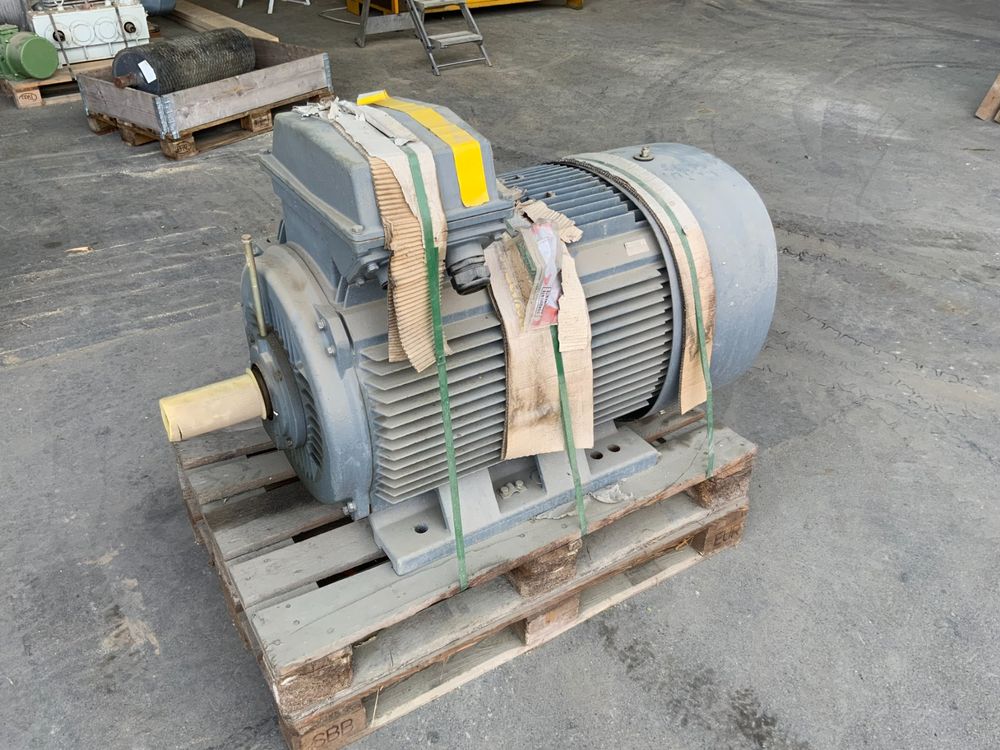 Elektromotor Motor Drehstrommotor | Kaufen auf Ricardo