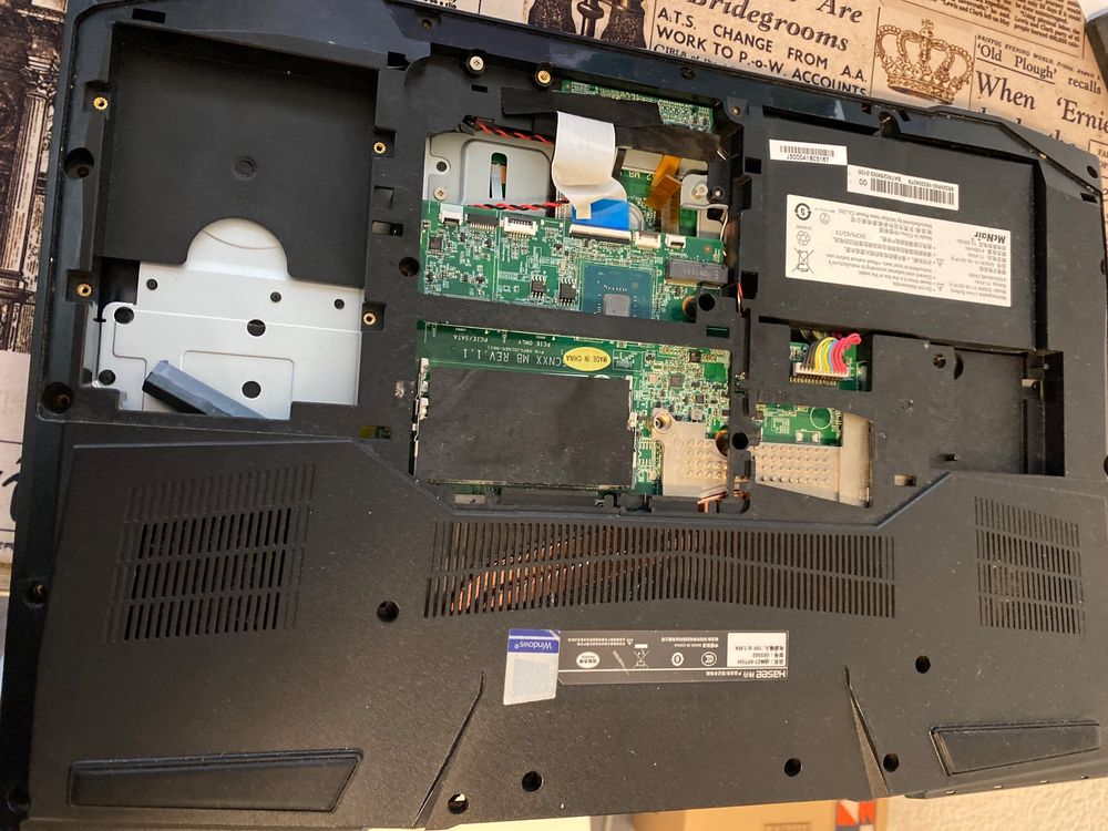 I7 8750h gtx1060 gaminglaptop (broken) (Defekt) in für CHF 125 – mit ...