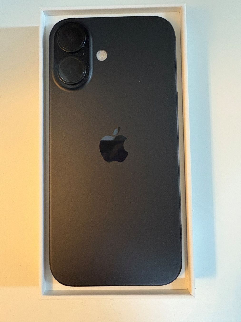 iPhone 16 - 128 GB - Black - NEU (Neu (gemäss Beschreibung)) in ...