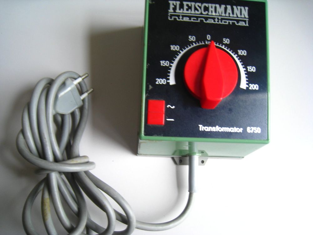 Fleischmann Trafo 6750 1.2 Amp. für alle Gleichstrombahnen | Kaufen auf ...