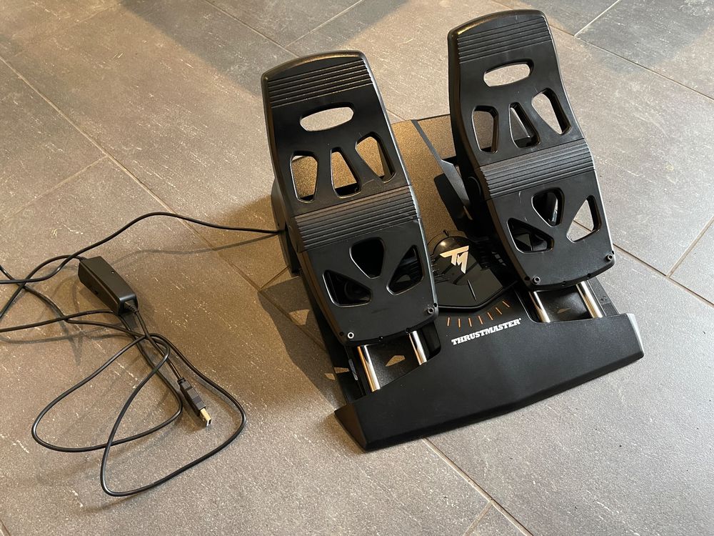 Thrustmaster T.Flight Rudder Pedals (TFRP) (Gebraucht) in Grub AR für ...
