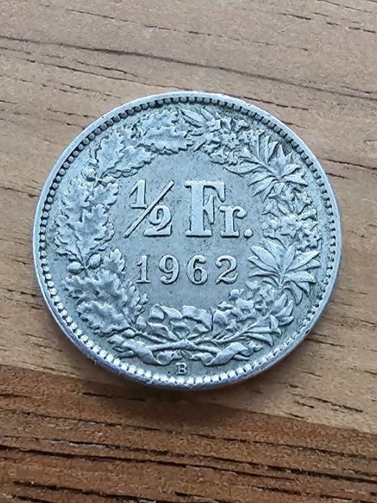 50 rappen 1962 Silber Münze (Gebraucht) in Kölliken für CHF 1 – mit Lieferung auf Ricardo kaufen