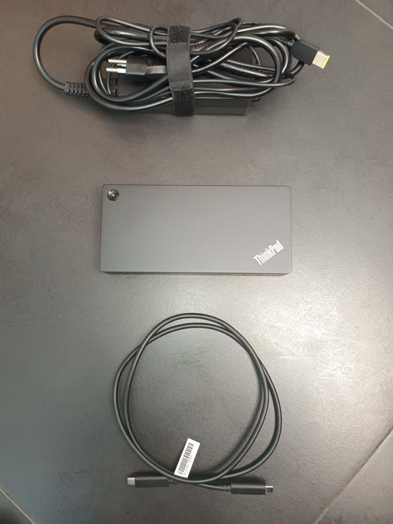 Lenovo Docking Station USB-C 90Watt Typ 40AY (Neu (gemäss Beschreibung ...
