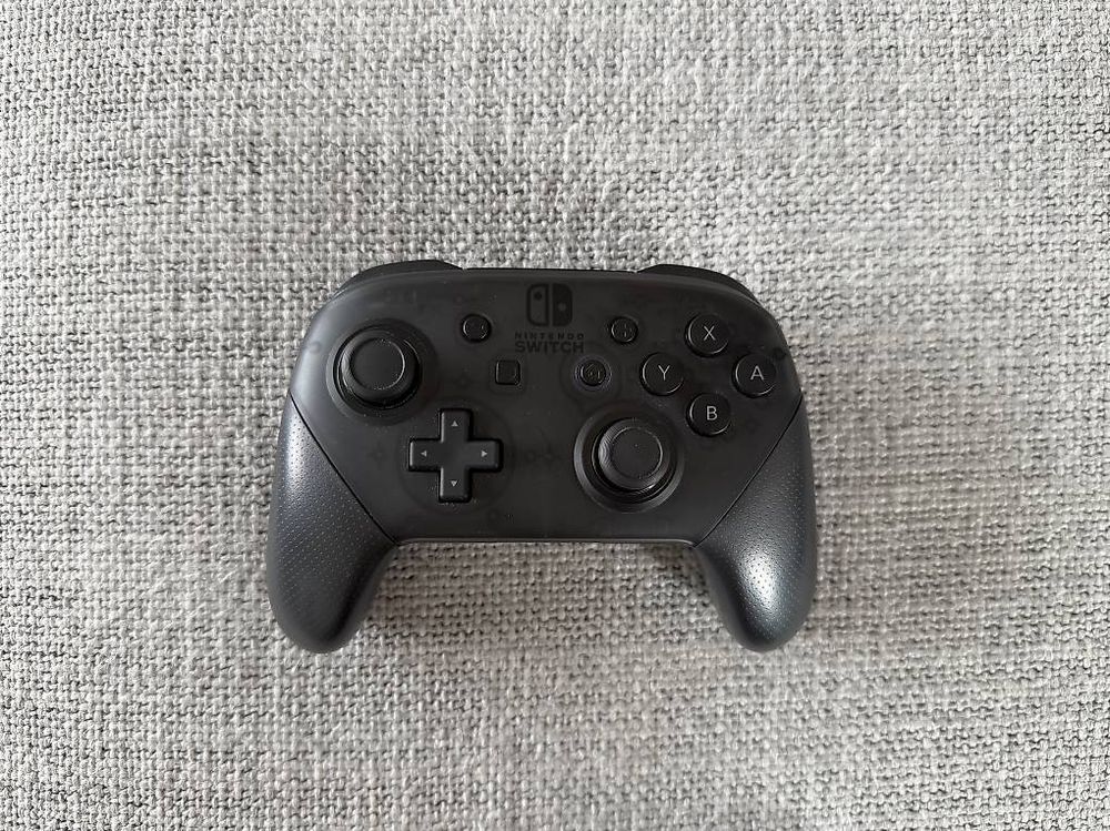 Nintendo Switch Pro Controller | Kaufen auf Ricardo