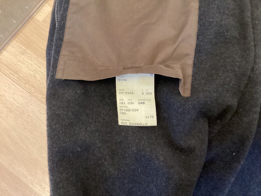 Herren Boss kurz Mantel Gr.48 📦Versand 📦 (Gebraucht) in Unterkulm für ...