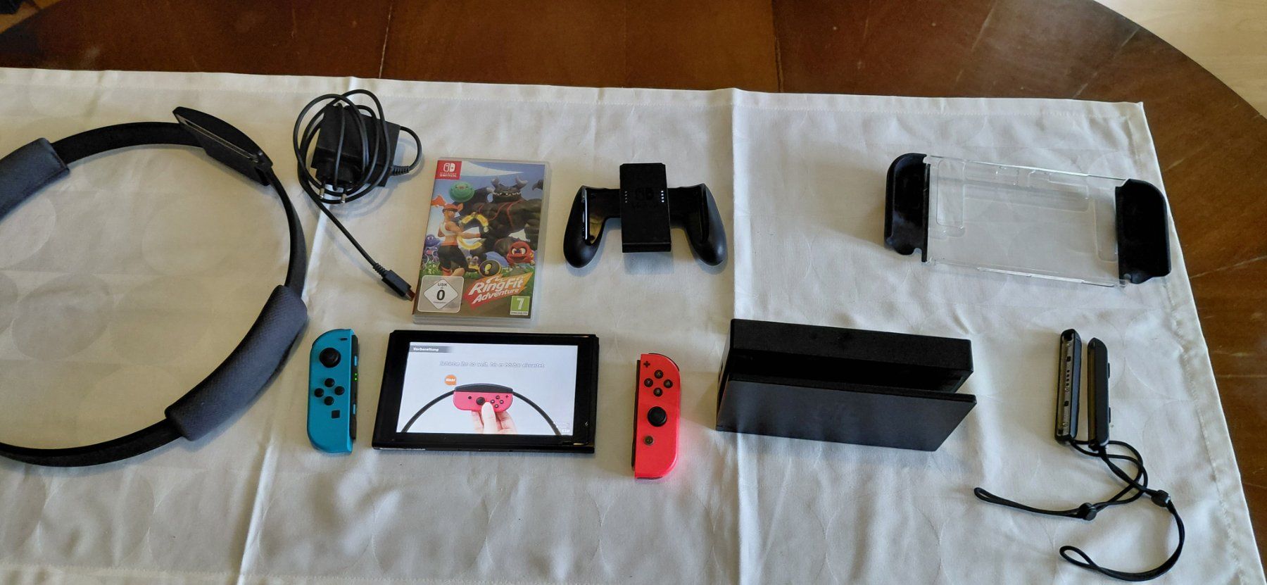 Nintendo Switch mit Ring Fit / Schutzhülle und Displayfolie (Gebraucht) in Gretzenbach für CHF ...