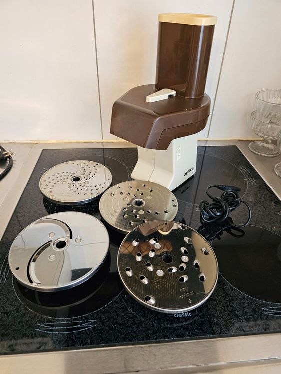 Zyliss Elktrische Raffel (Gebraucht) in Affoltern am Albis für CHF 90 ...