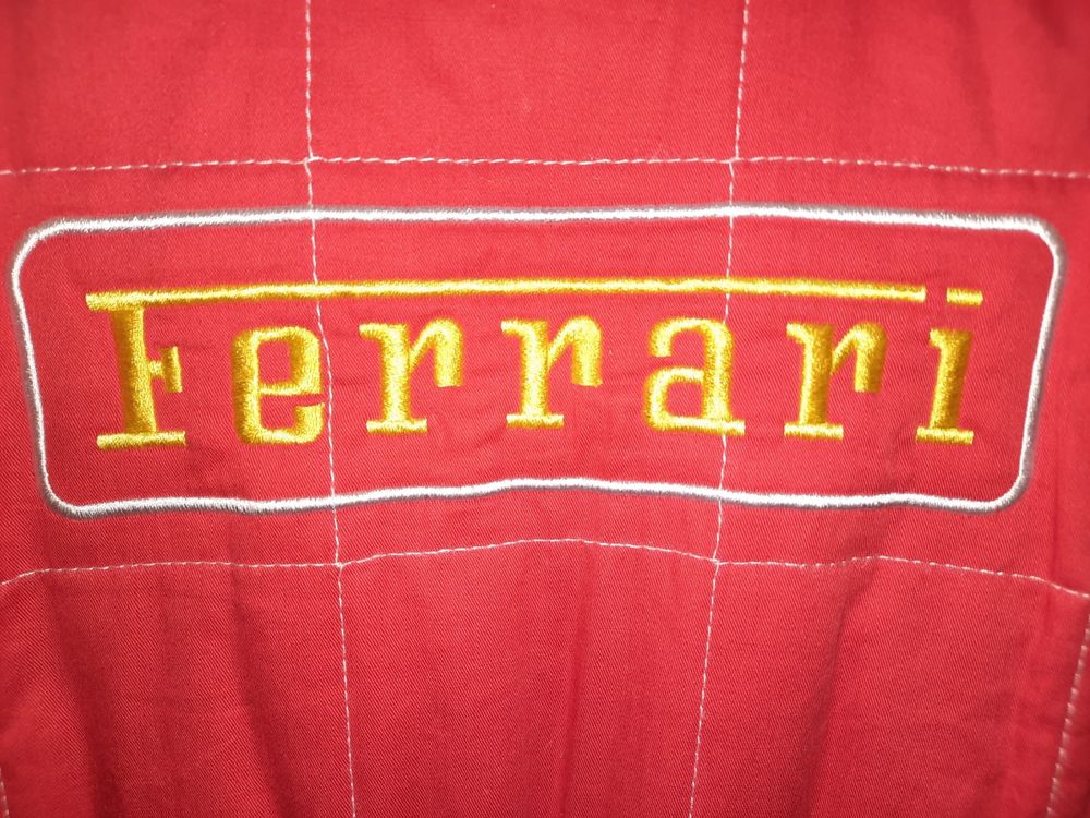 Tuta ufficiale FERRARI 9 -10 anni (Neu (gemäss Beschreibung)) in Biasca ...