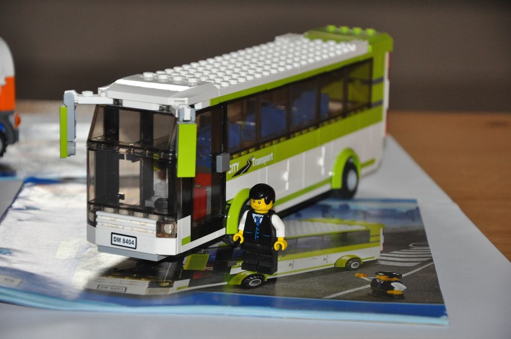 Lego City 8404 Bus- und Tramstation | Kaufen auf Ricardo