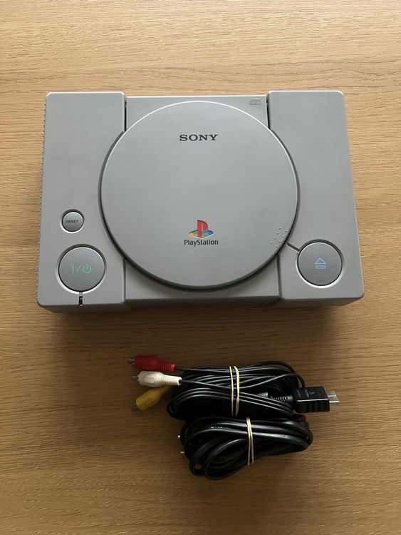 Sony PlayStation 1 - pour pièces (SCPH-5502) | Kaufen auf Ricardo