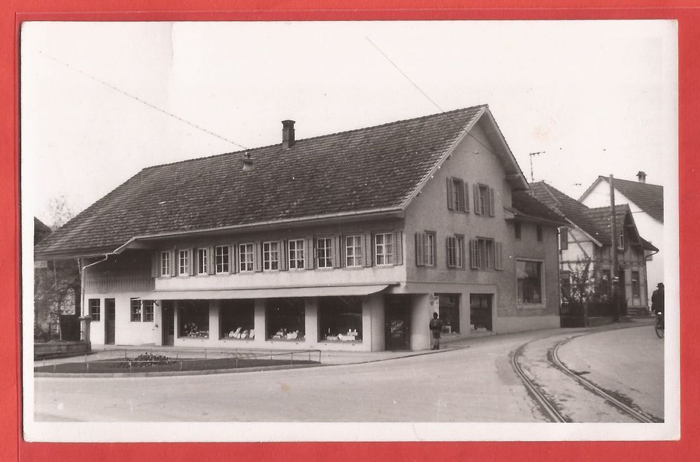 Unterkulm ? - Geschäftshaus mit Bahnlinie - 1952 gestempelt (Gebraucht) in Fislisbach für CHF 8 ...