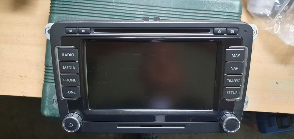 ORIGINAL VW Radio RNS 510 (Gebraucht) in Eichberg für CHF 120 – nur Abholung auf Ricardo kaufen