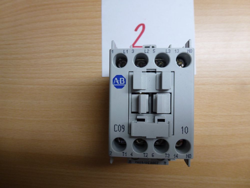 Schütz Allen Bradley C09-10 230VAC (2) (Gebraucht) in Hombrechtikon für ...