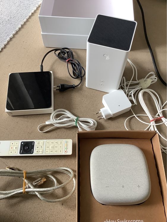 Internet-Box 2 + TV-Box Swisscom (Gebraucht) in Zürich für CHF 70 – mit ...