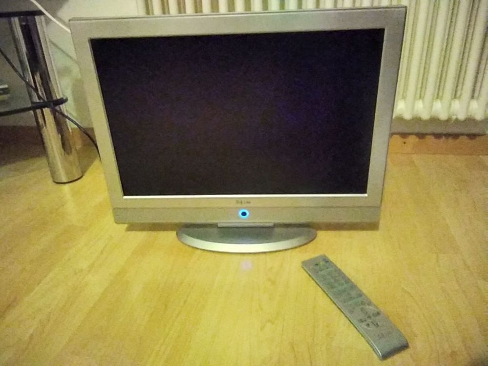 Techline 22' Flatscreen TV, TL-22LC782 (Gebraucht) in Horgen für CHF 55 ...