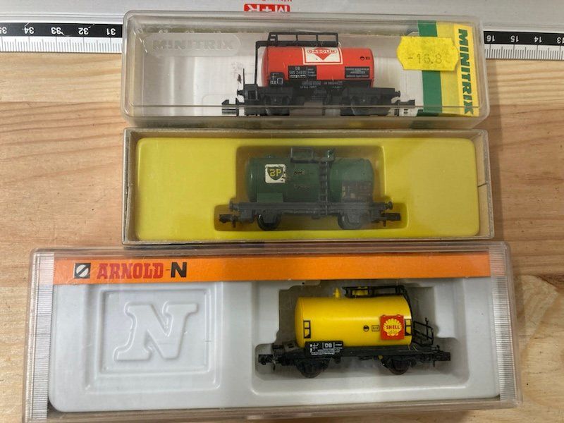 3er Set Minitrix N Kesselwagen BP, Shell, Gasolin 2-achsig | Kaufen auf ...