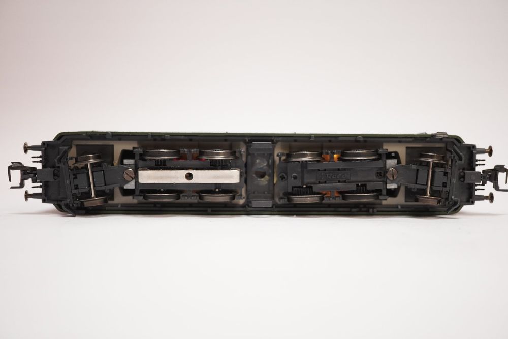 2∑ Roco 69530 SBB Ae 4/6 10812 E-Lok grün / digital V5 (Gebraucht) in ...