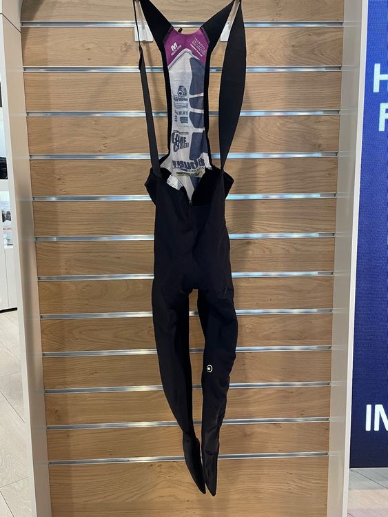 Assos tiburu Knickers Mille M (Neu und originalverpackt) in Chur für ...