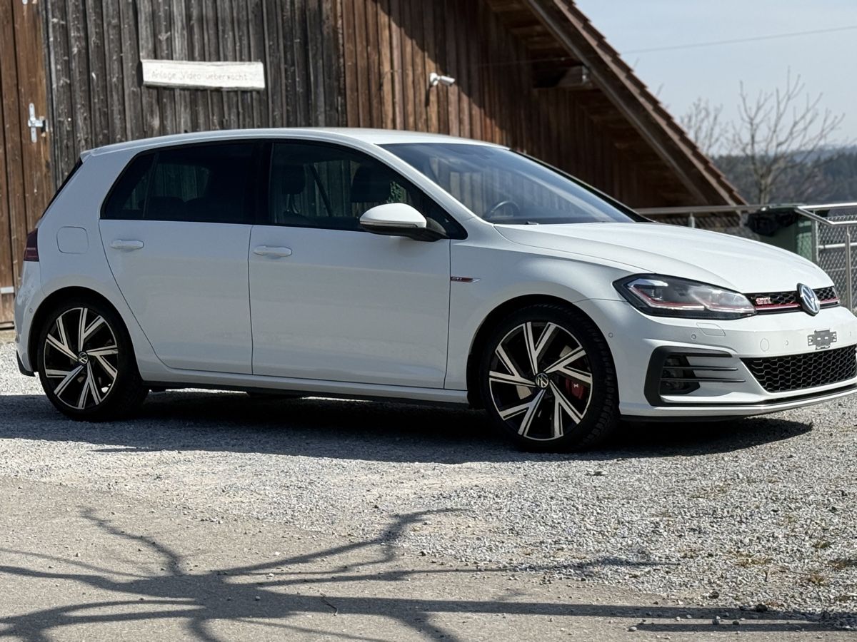 VW Golf 7.5 GTI Performance DSG 245, mit Anhängerkupplung (Gebraucht ...