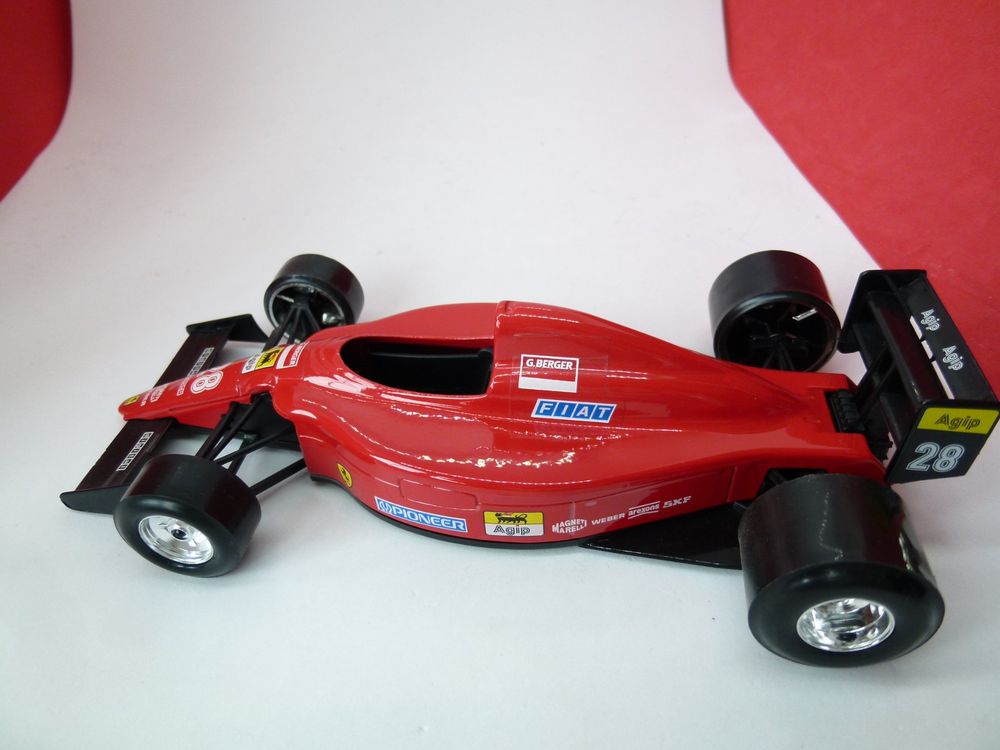 F1 Ferrari F641/2 - Pilot Berger 28 - bburago 1:24 | Kaufen auf Ricardo