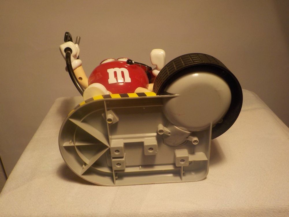 M&M`s Gas Station Mr. Red | Kaufen auf Ricardo