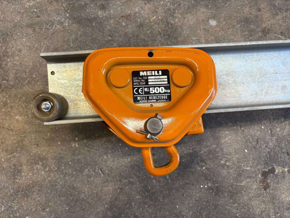 Meili Kettenzug 500kg mit Schwenkarm und Laufkatze, Krahn (Gebraucht) in Winterthur für CHF 390 ...
