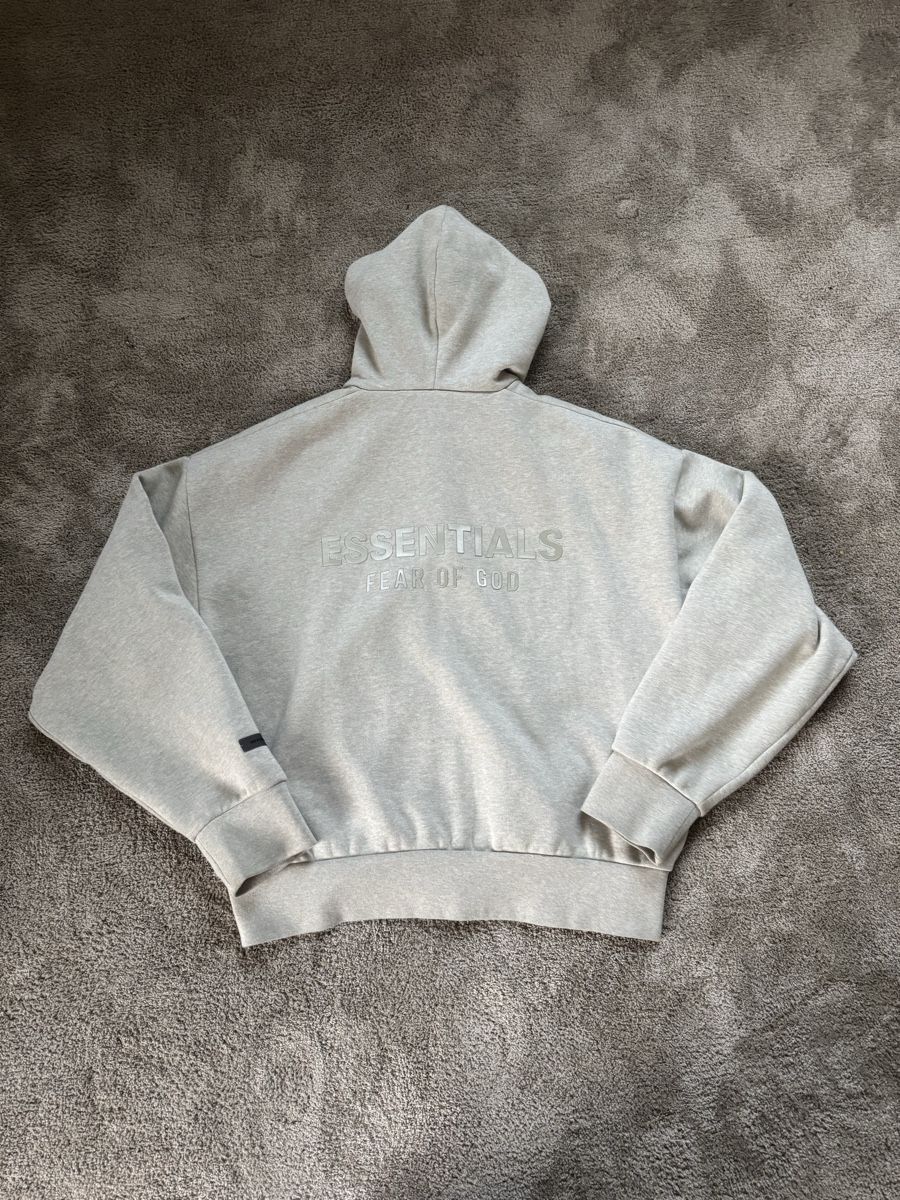 Fear of God Essentials (beige) (Gebraucht) in Villmergen für CHF 90 ...